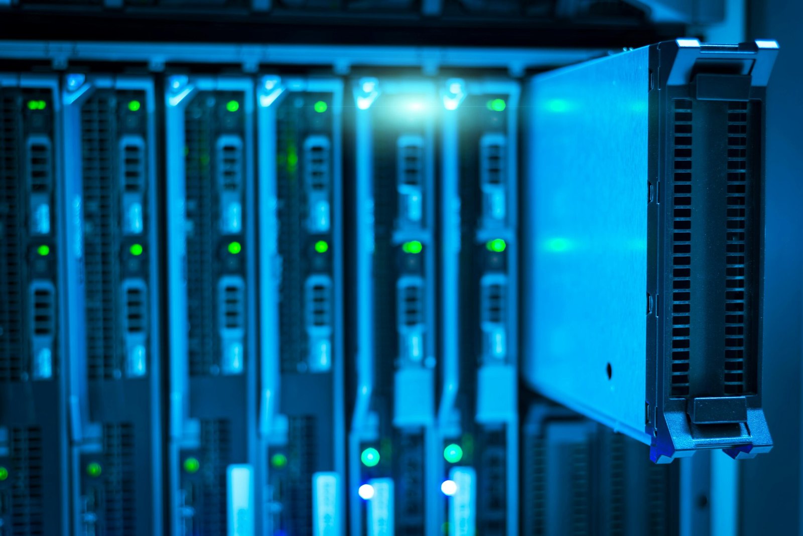 Domain Name Server (DNS) on Windows Server 2022 - Lazar's World